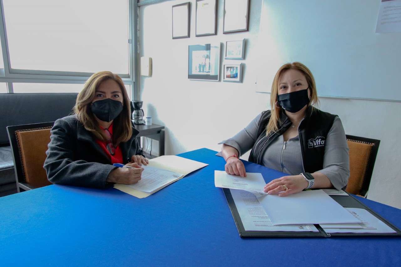 Firma CEDH convenio con Vifac para atender a mujeres embarazadas ...